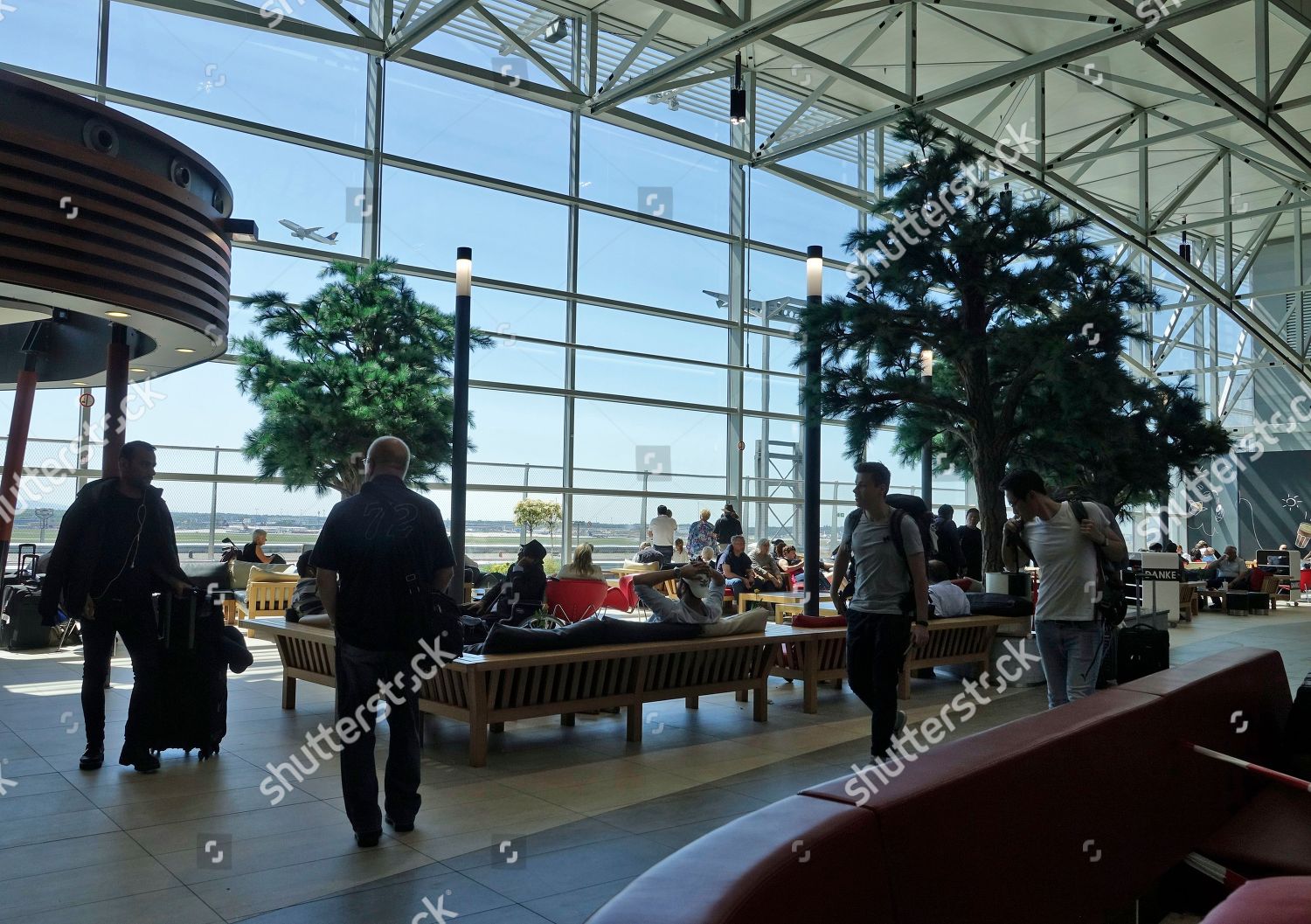 Passengers Visitors Terminal 2 Frankfurt Airport Editorial Stock Photo ...