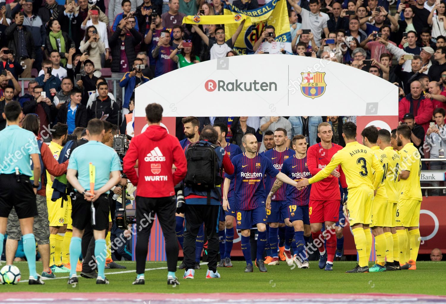 Villarreal Cfs Players Guard Honor Fc Editorial Stock Photo - Stock ...