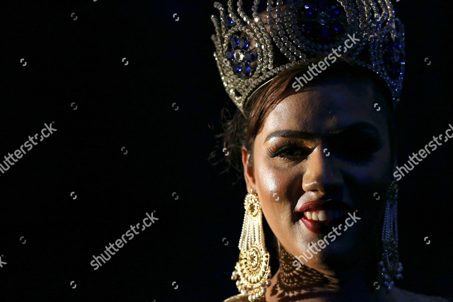 Former Transgender Pageant Winner Wearing Crown Editorial Stock Photo ...