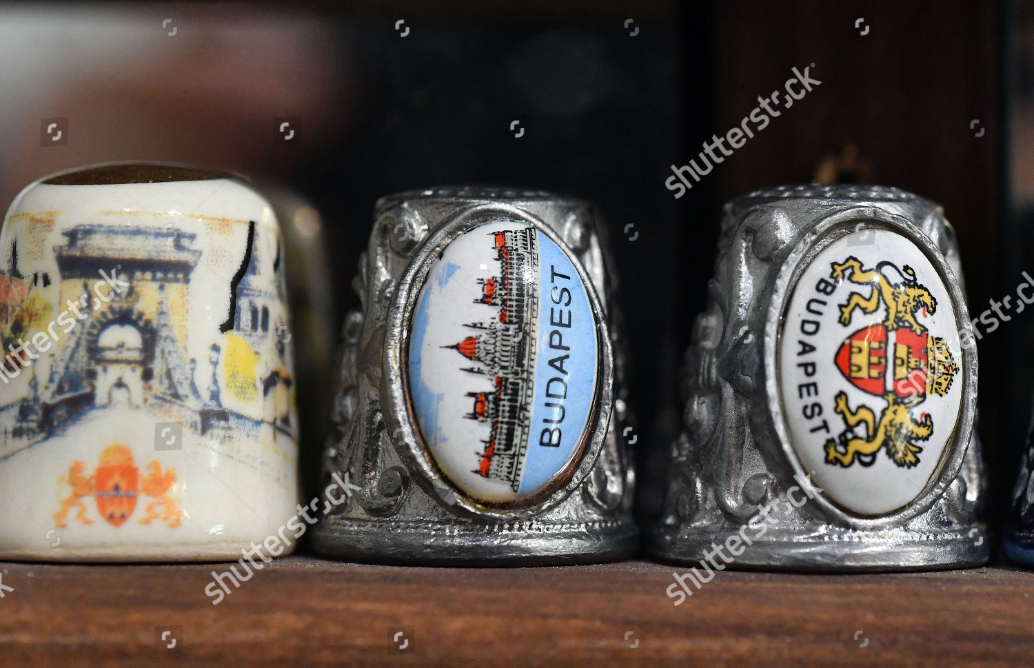 Thimbles Images Lr Chain Bridge Hungarian Editorial Stock Photo - Stock ...