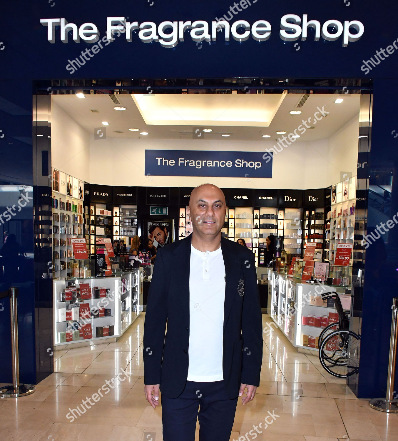 Sanjay Vadera Ceo Fragrance Shop Editorial Stock Photo - Stock Image ...