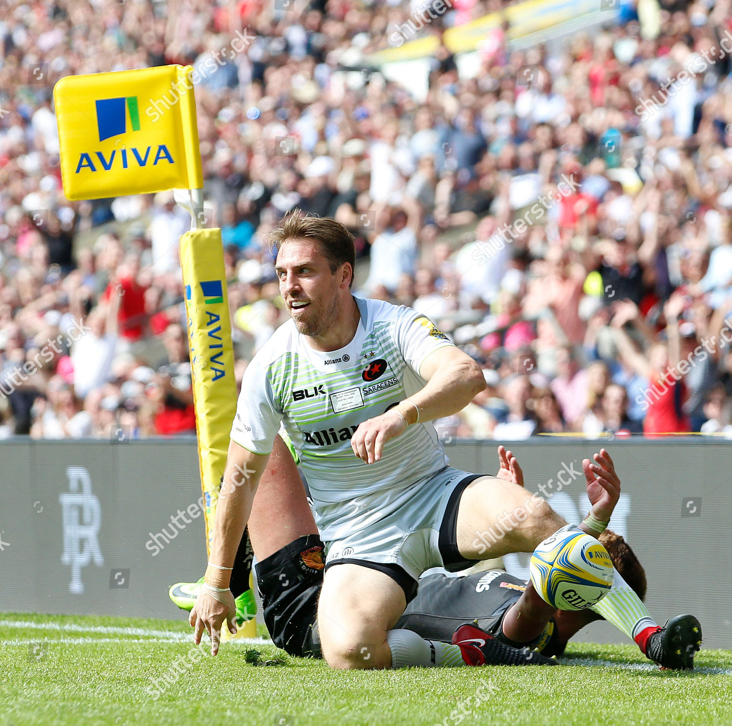 Chris Wyles Celebrates Scoring 3rd Saracens Editorial Stock Photo ...