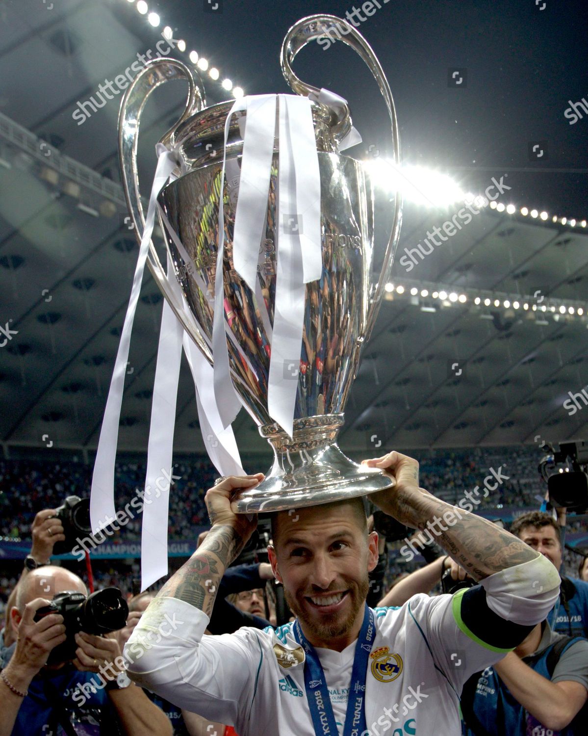 Real Madrids Sergio Ramos Celebrates Trophy Editorial Stock Photo ...