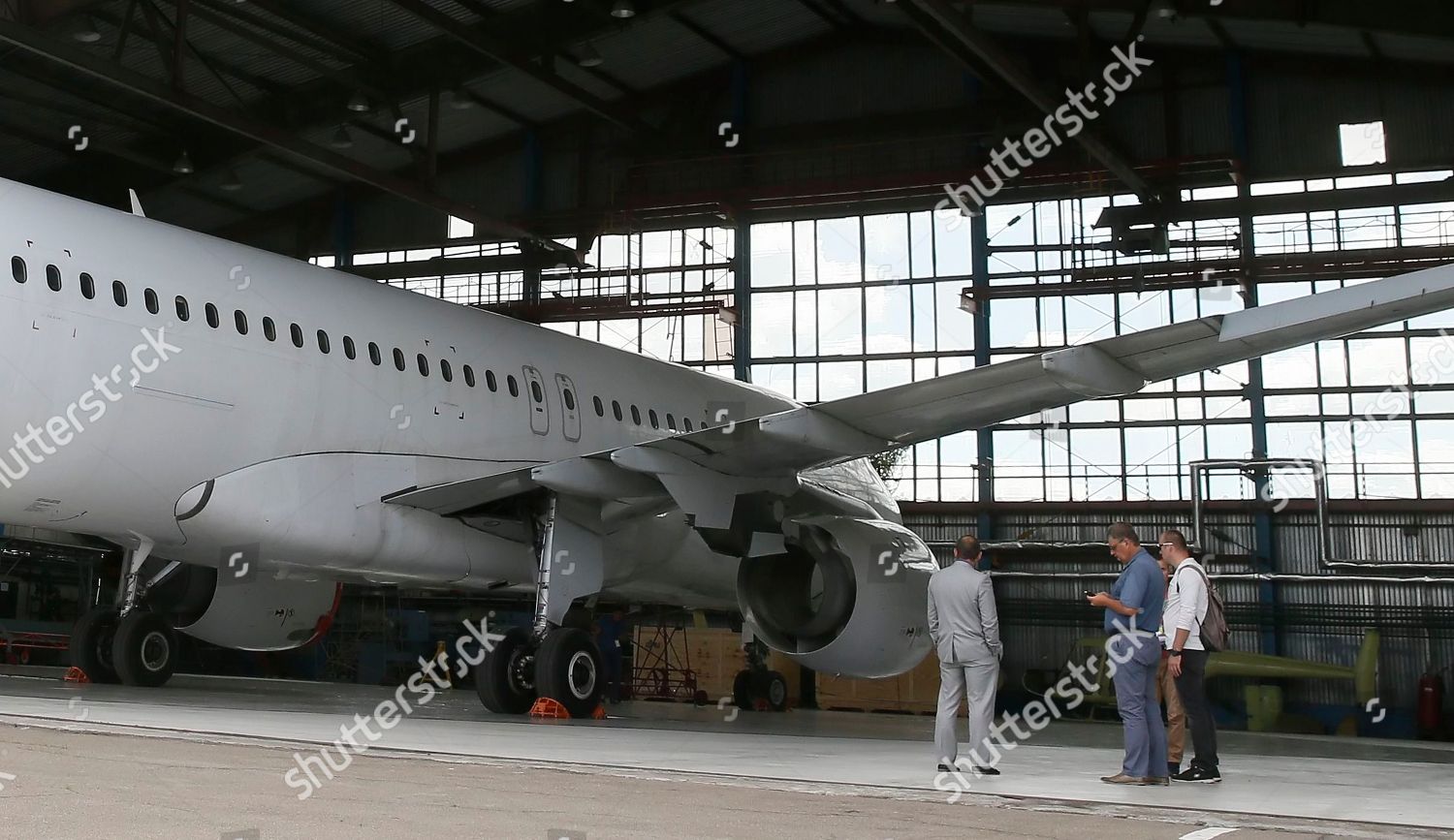 Employees Look Engine Nacelle Airbus A320 Editorial Stock Photo - Stock ...
