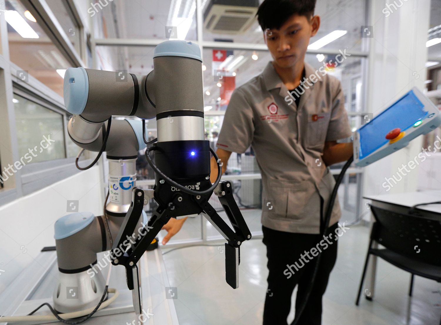 Thai Student Learns How Use Robot Editorial Stock Photo - Stock Image ...