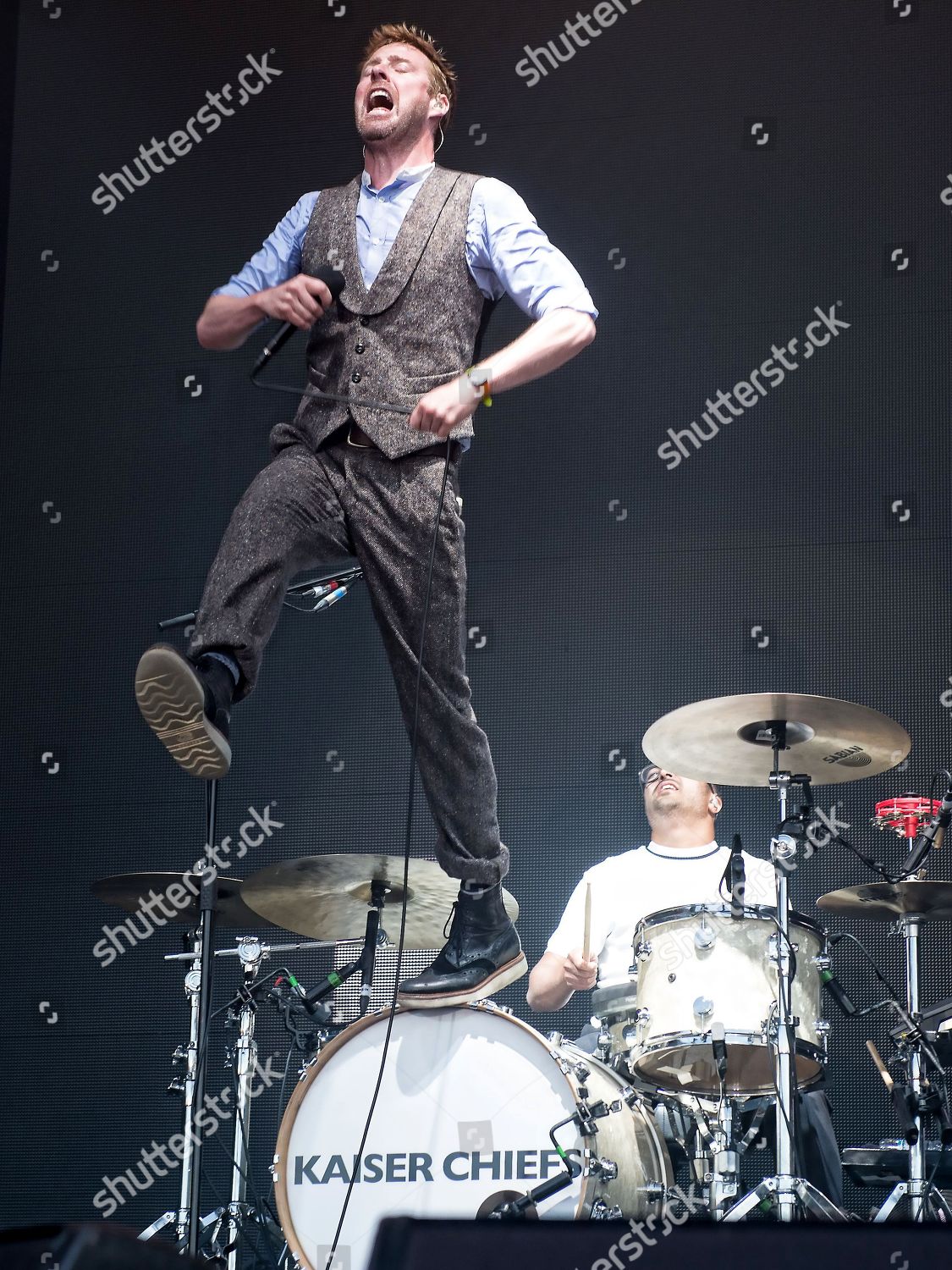 Kaiser Chiefs Ricky Wilson Vijay Mistry Editorial Stock Photo - Stock ...