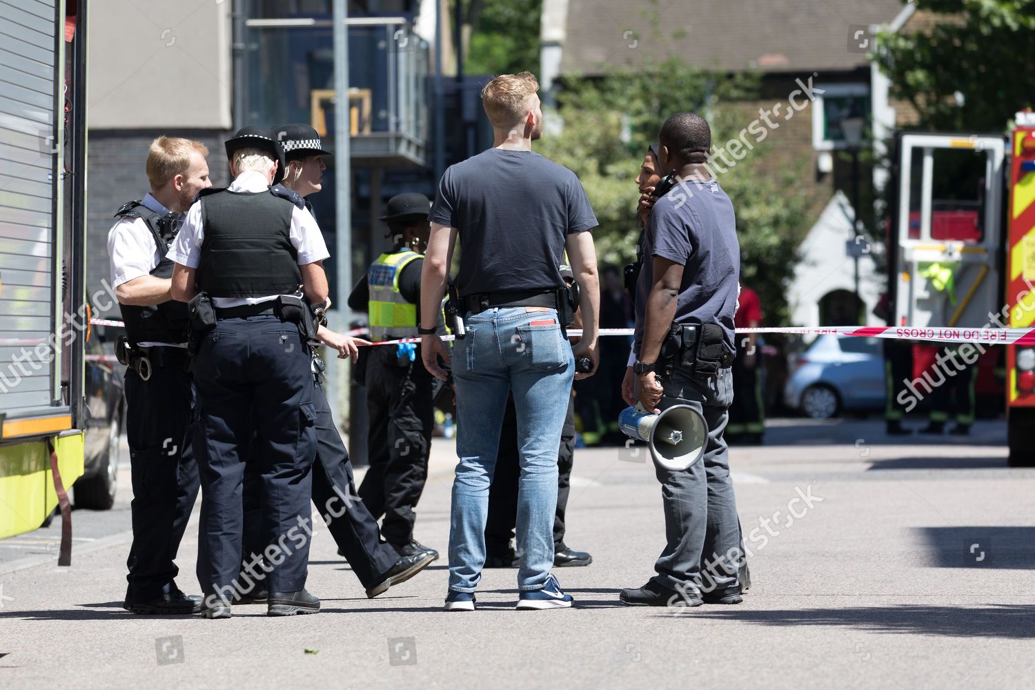 Fire Brigade Police Evacuated Residents Scene Editorial Stock Photo ...