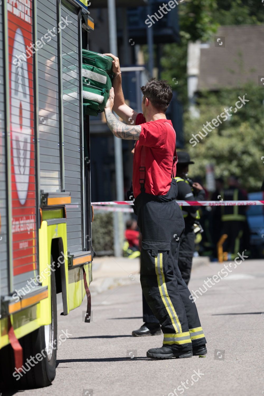 Fire Brigade Police Evacuated Residents Scene Editorial Stock Photo ...