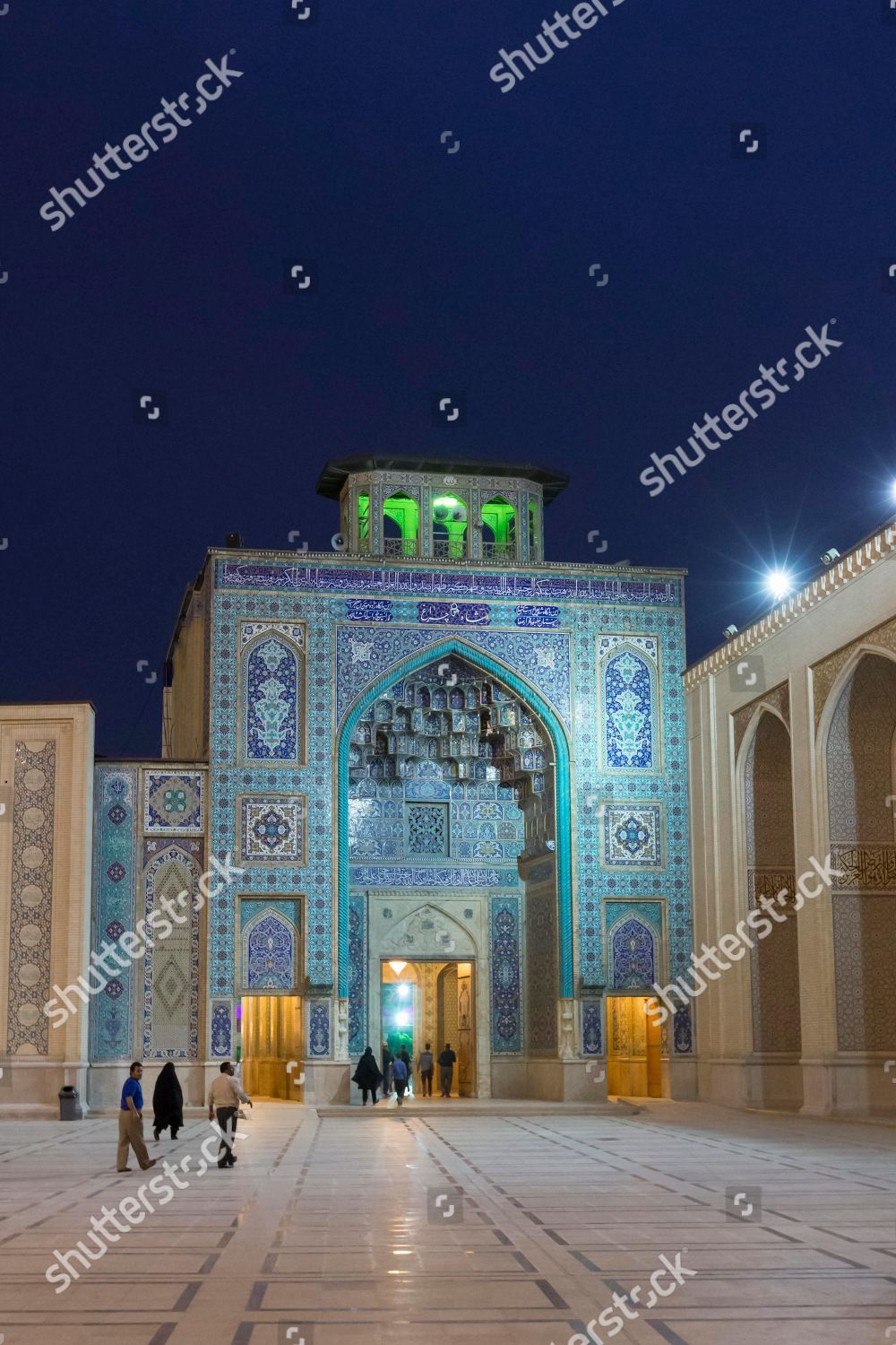 Entrance Aramgahe Shahe Cheragh Complex Night Editorial Stock Photo ...