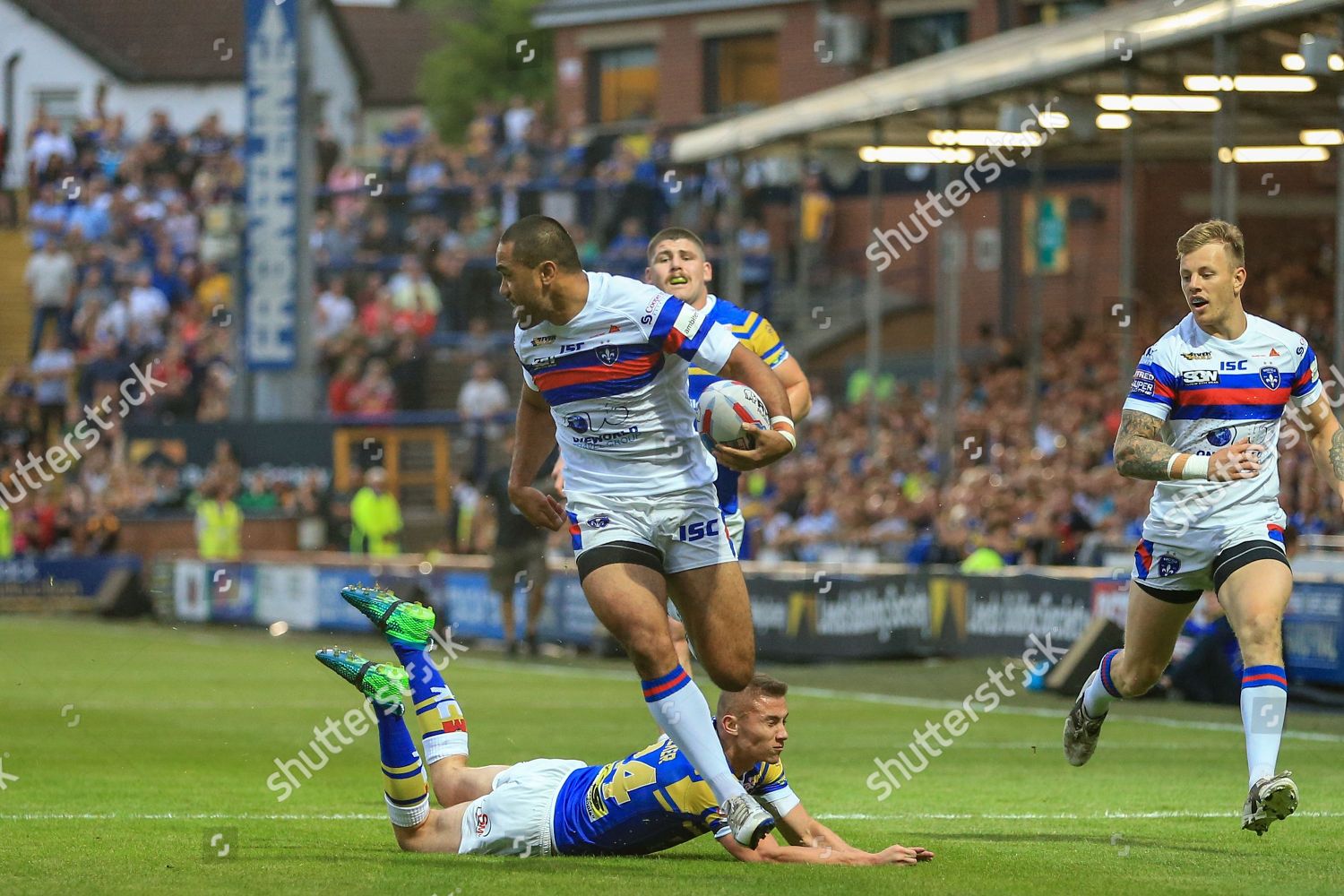 Bill Tupou Wakefield Trinity Makes Solo Editorial Stock Photo - Stock ...