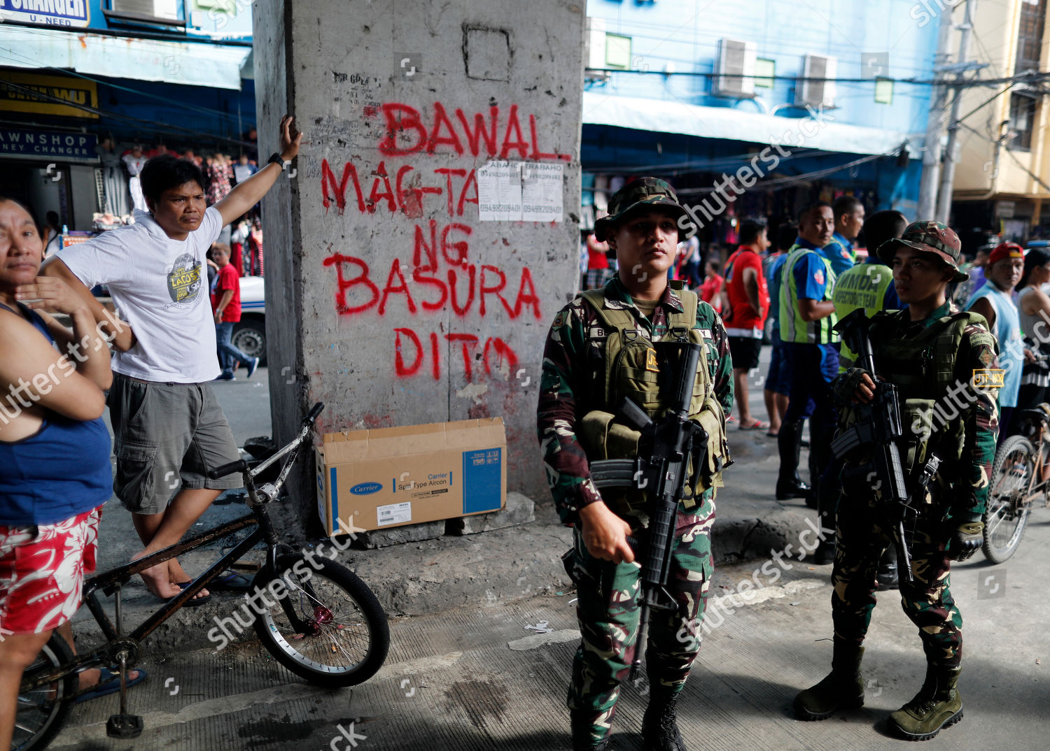 Filipino Soldiers Stand Guard On Street Editorial Stock Photo - Stock ...