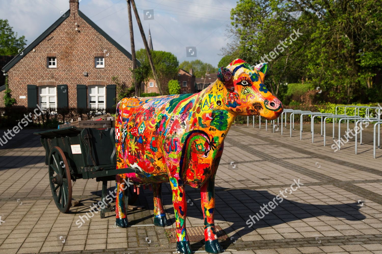 Colourfully Painted Cow Statue Outside Museum Editorial Stock Photo ...