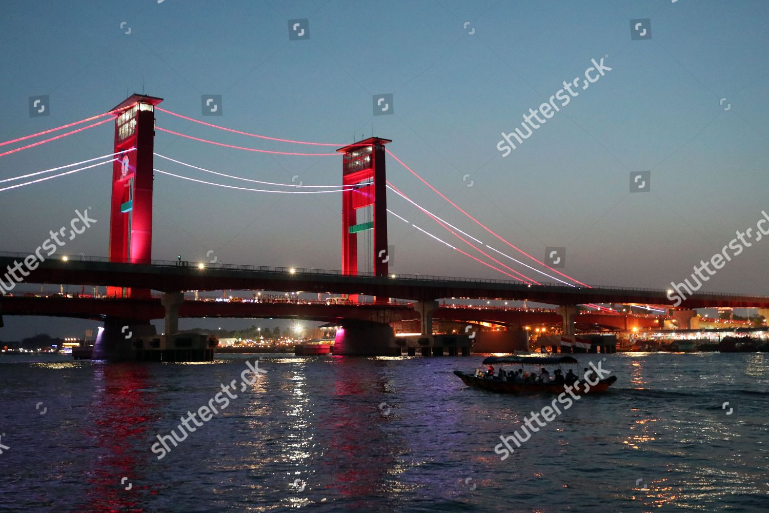 View Ampera Bridge During Sunset Palembang Editorial Stock Photo ...