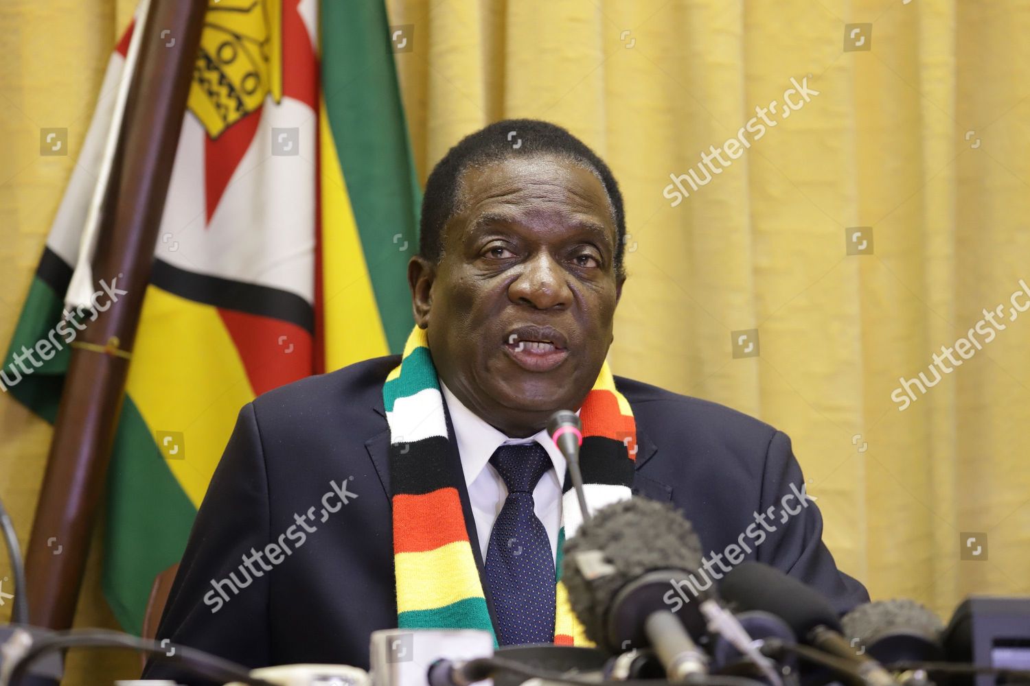 Zimbabwean President Emmerson Mnangagwa Speaks News Editorial Stock ...