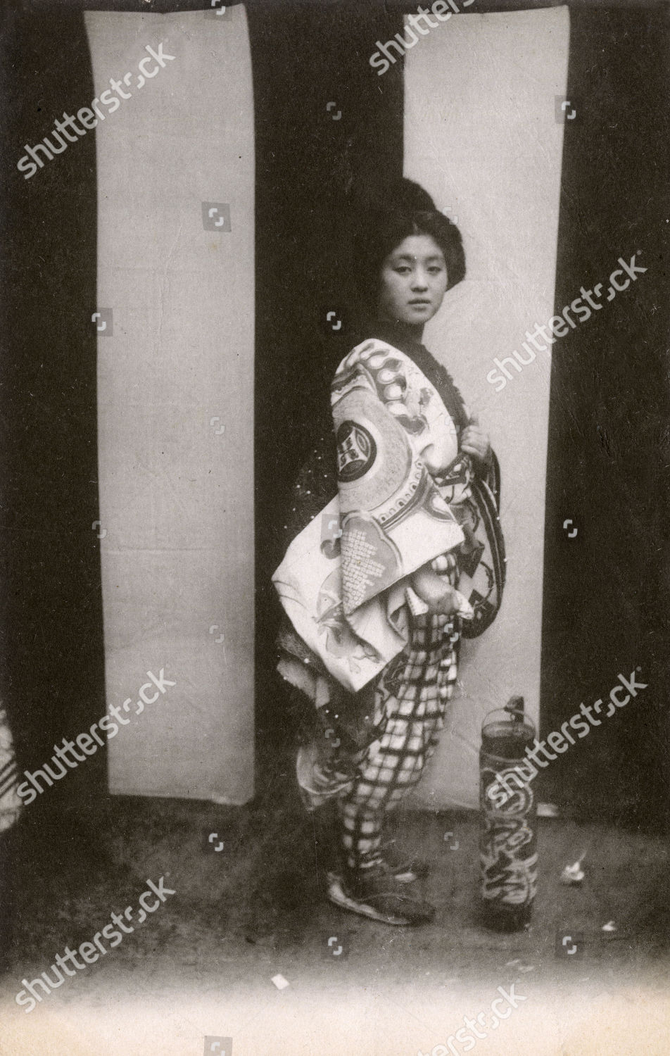 Japanese Theatrical Performer Note Similarity Costume Editorial Stock ...