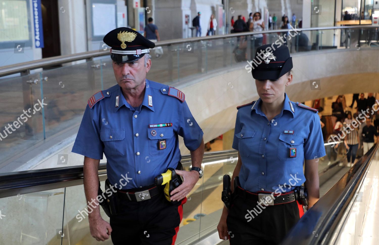 Italian Carabinieri Officer L Taser X2 Editorial Stock Photo - Stock ...