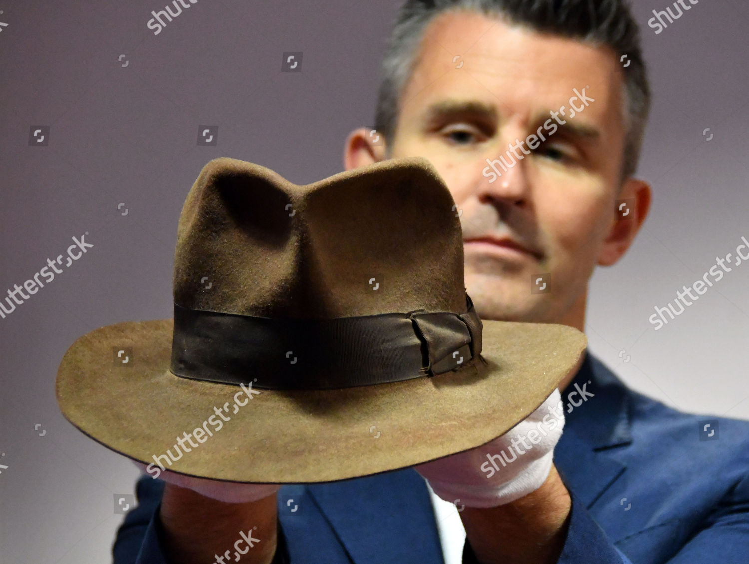 HARRISON FORD'S INDIANA JONES SIGNATURE FEDORA Editorial Stock Photo ...