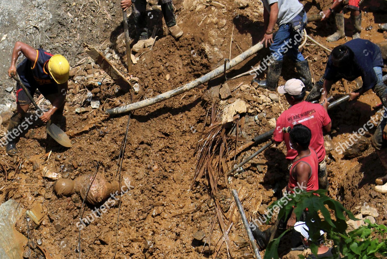 People Continue Work During Rescue Retrieval Editorial Stock Photo ...