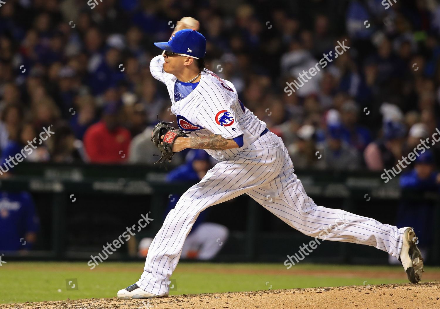 Chicago Cubs Pitcher Jesse Chavez Throws Editorial Stock Photo - Stock ...