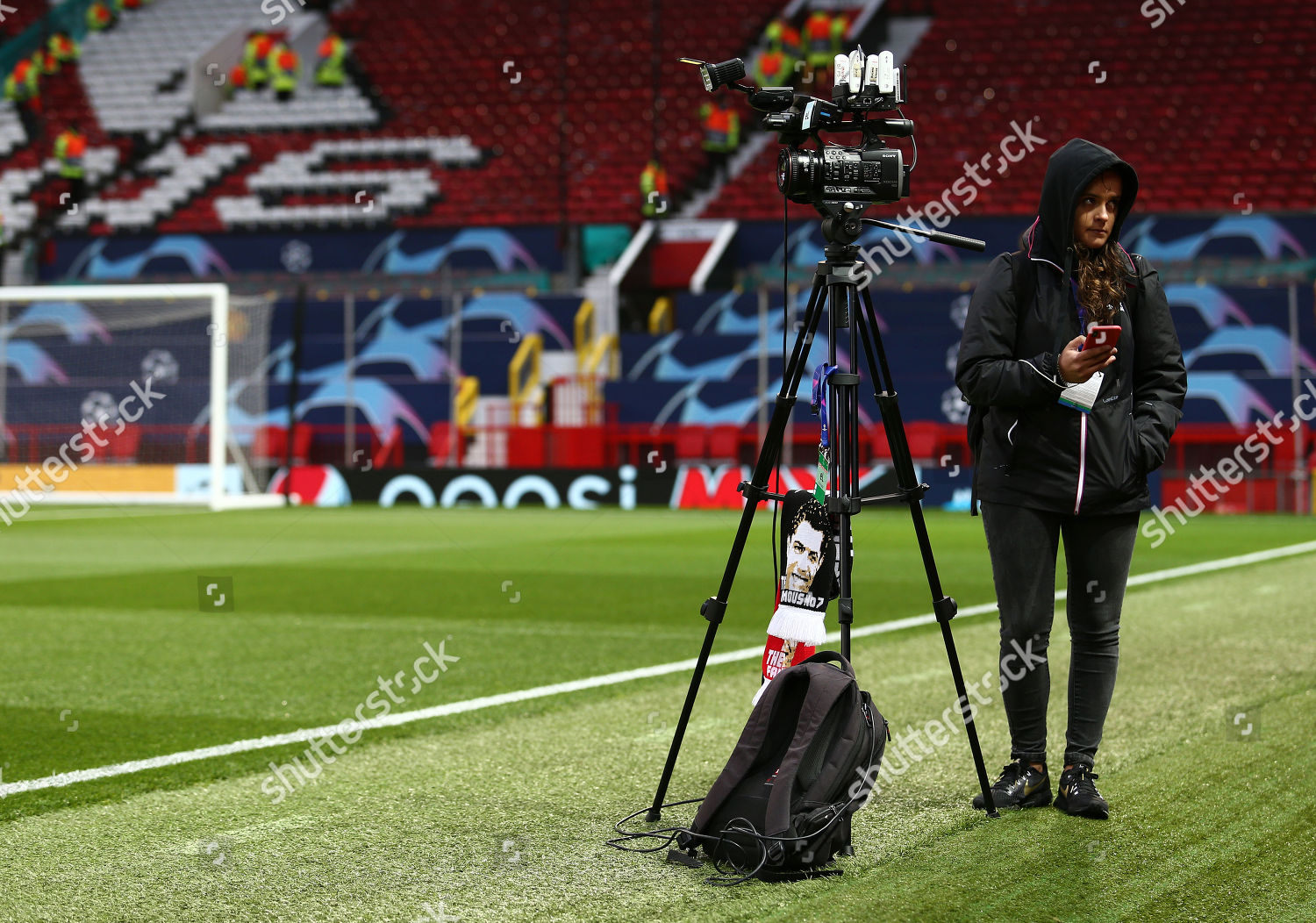 Pitch Side Reporter Displays Cristiano Ronaldo Editorial Stock Photo ...