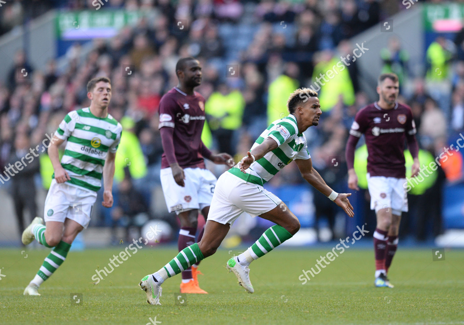 Scott Sinclair Celtic Wheels Away Celebrate Editorial Stock Photo - Stock Image | Shutterstock
