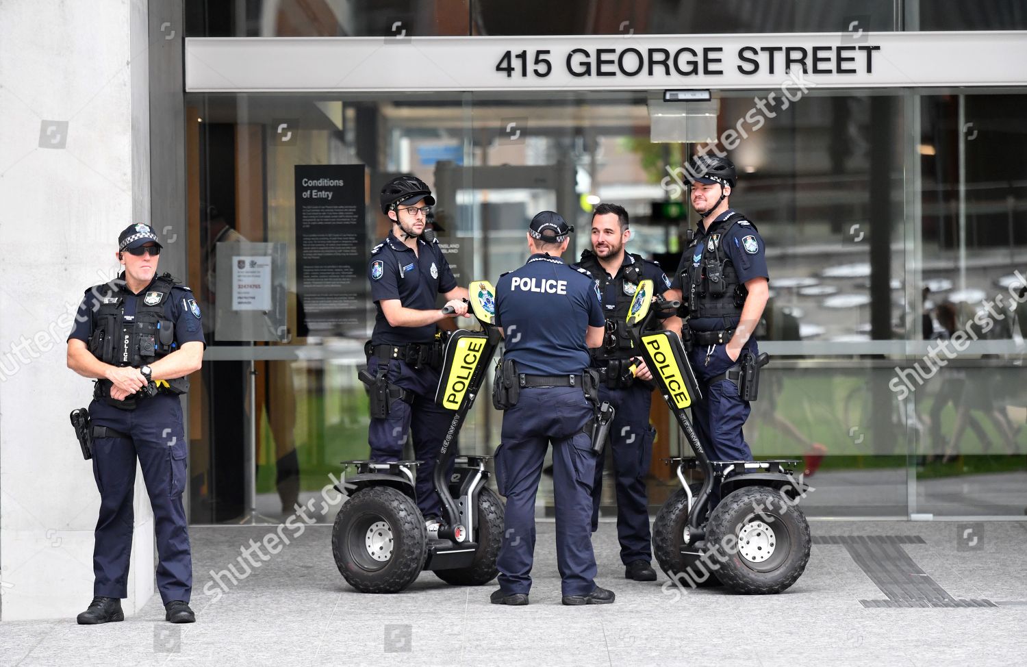 Police Seen Standing Guard Outside Queen Editorial Stock Photo - Stock ...