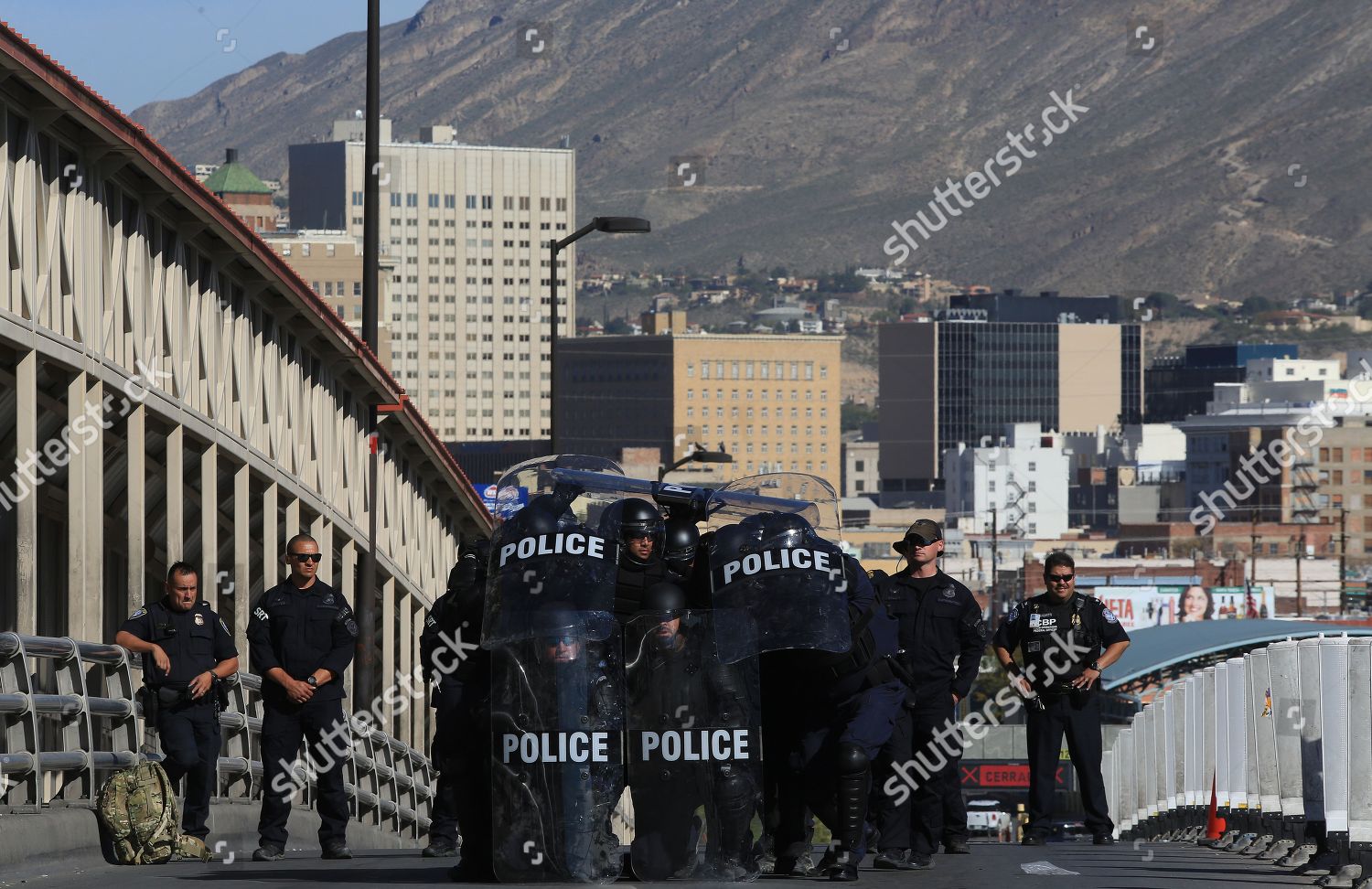 Members Us Border Protection Police El Editorial Stock Photo - Stock ...