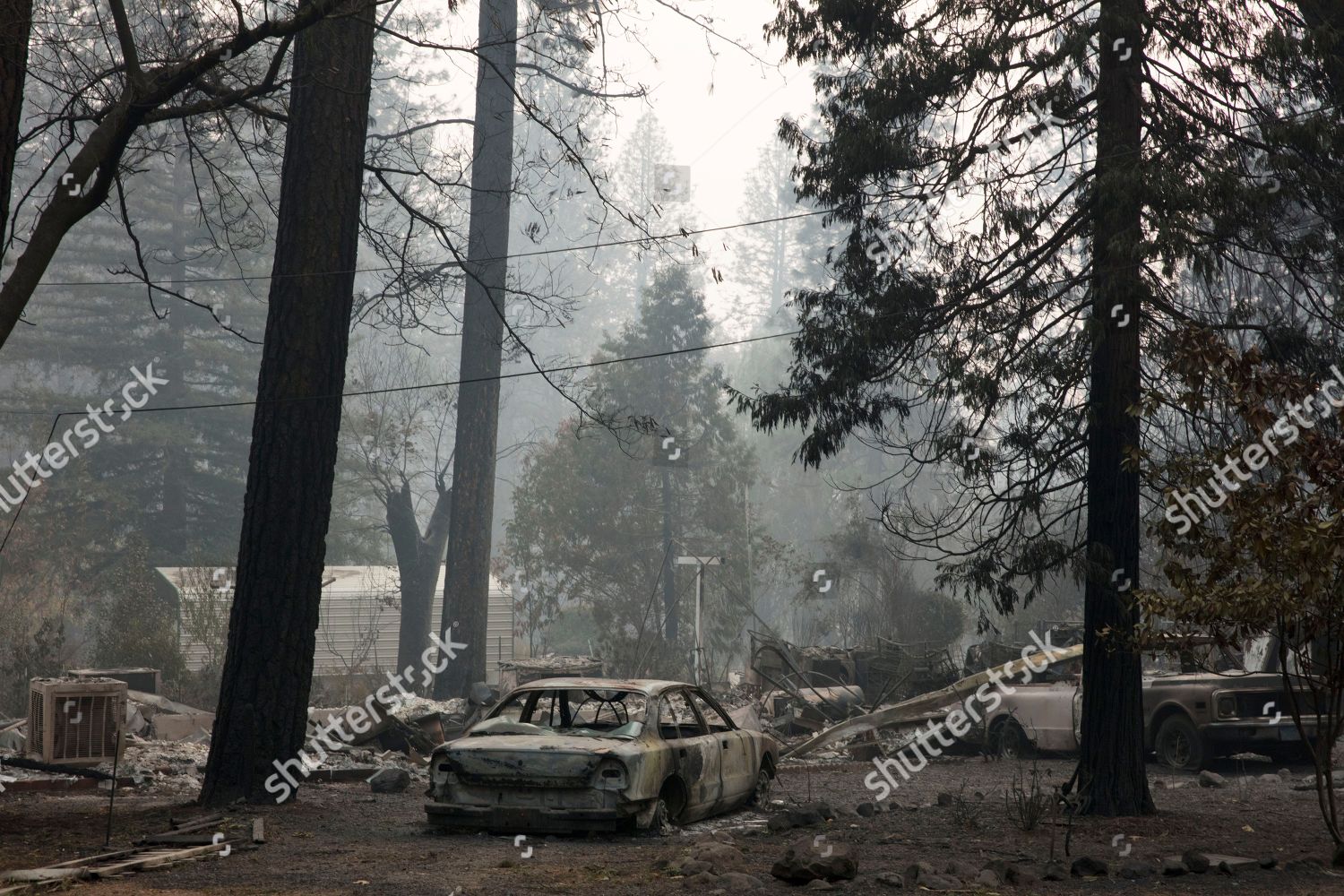 Burned Out Vehicle Sits Driveway Paradise Editorial Stock Photo - Stock ...
