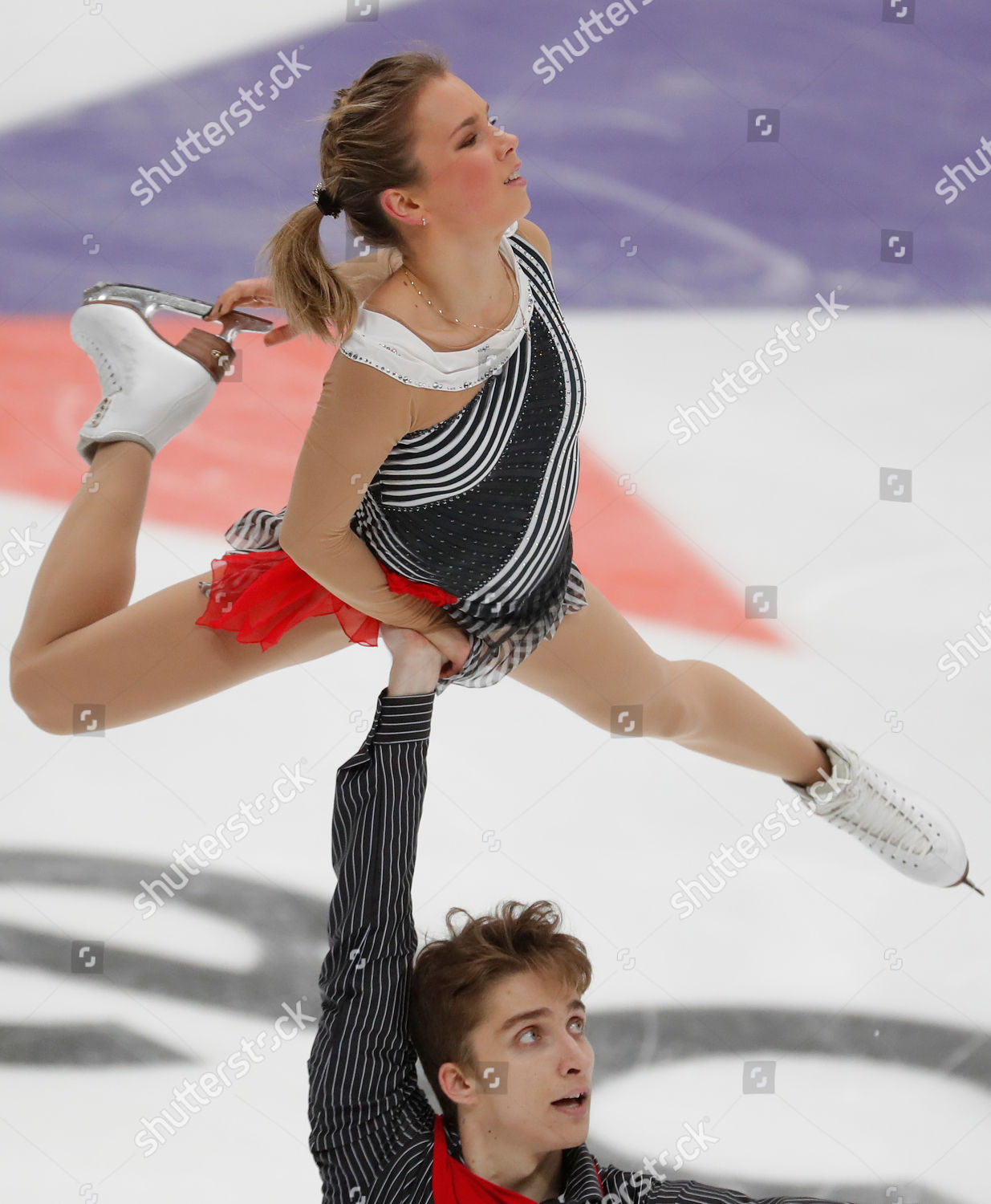Alisa Efimova Alexander Korovin Russia Perform Editorial Stock Photo ...